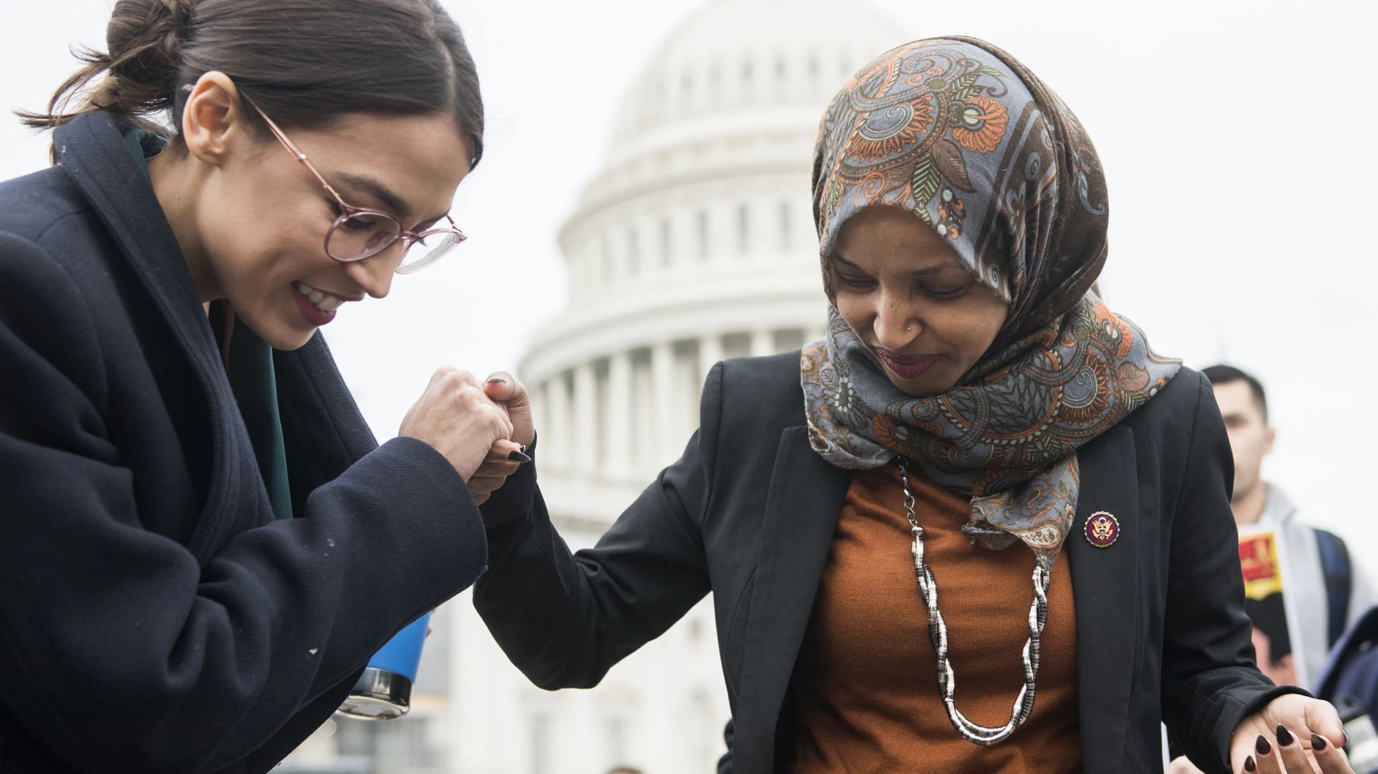 Slutina helps the Hoejabi sit on your cock | Scrolller