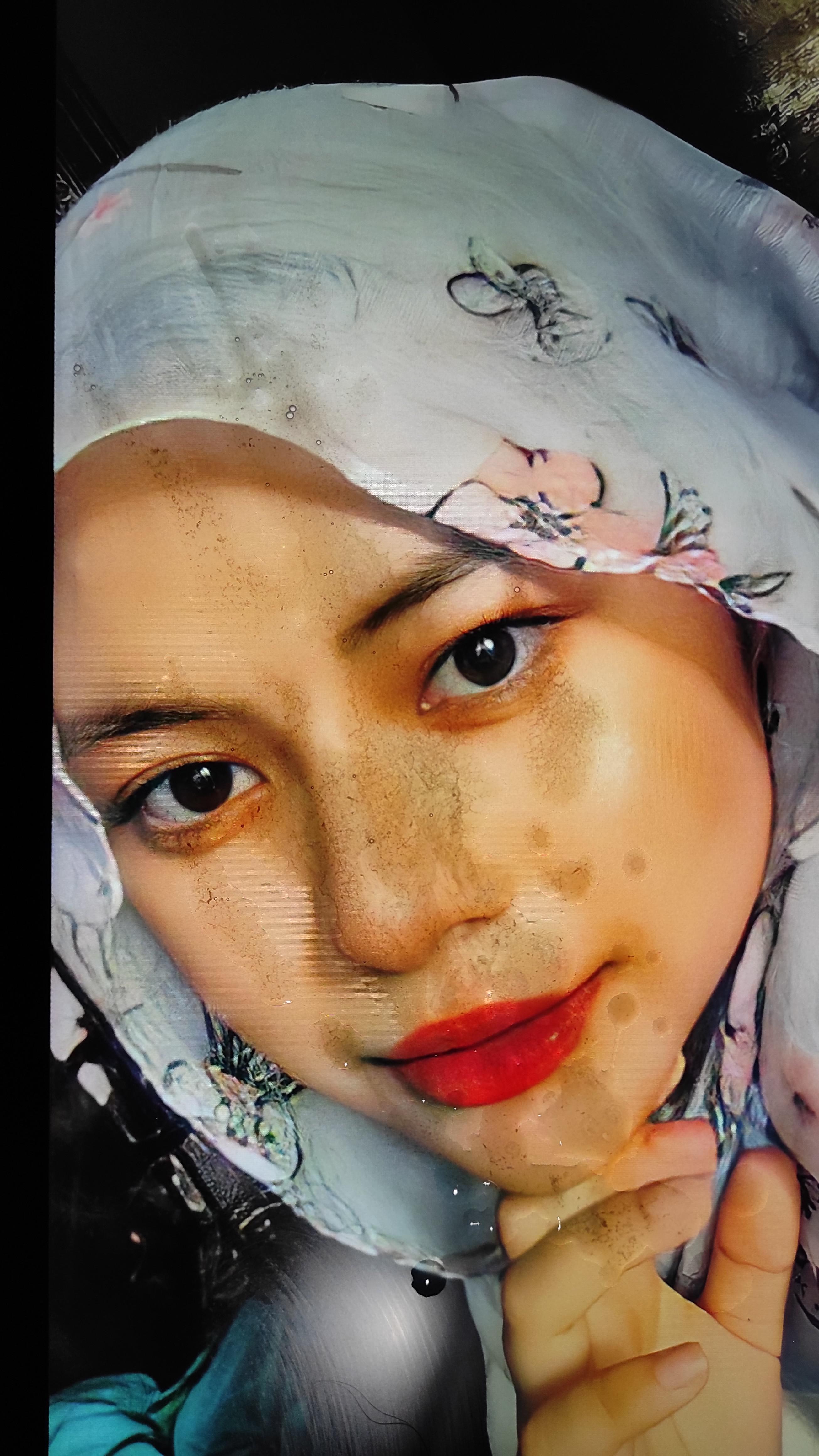 Slutty face needs some facial treatment | Scrolller