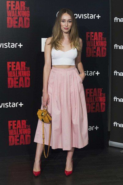 Smart casual chic | Scrolller