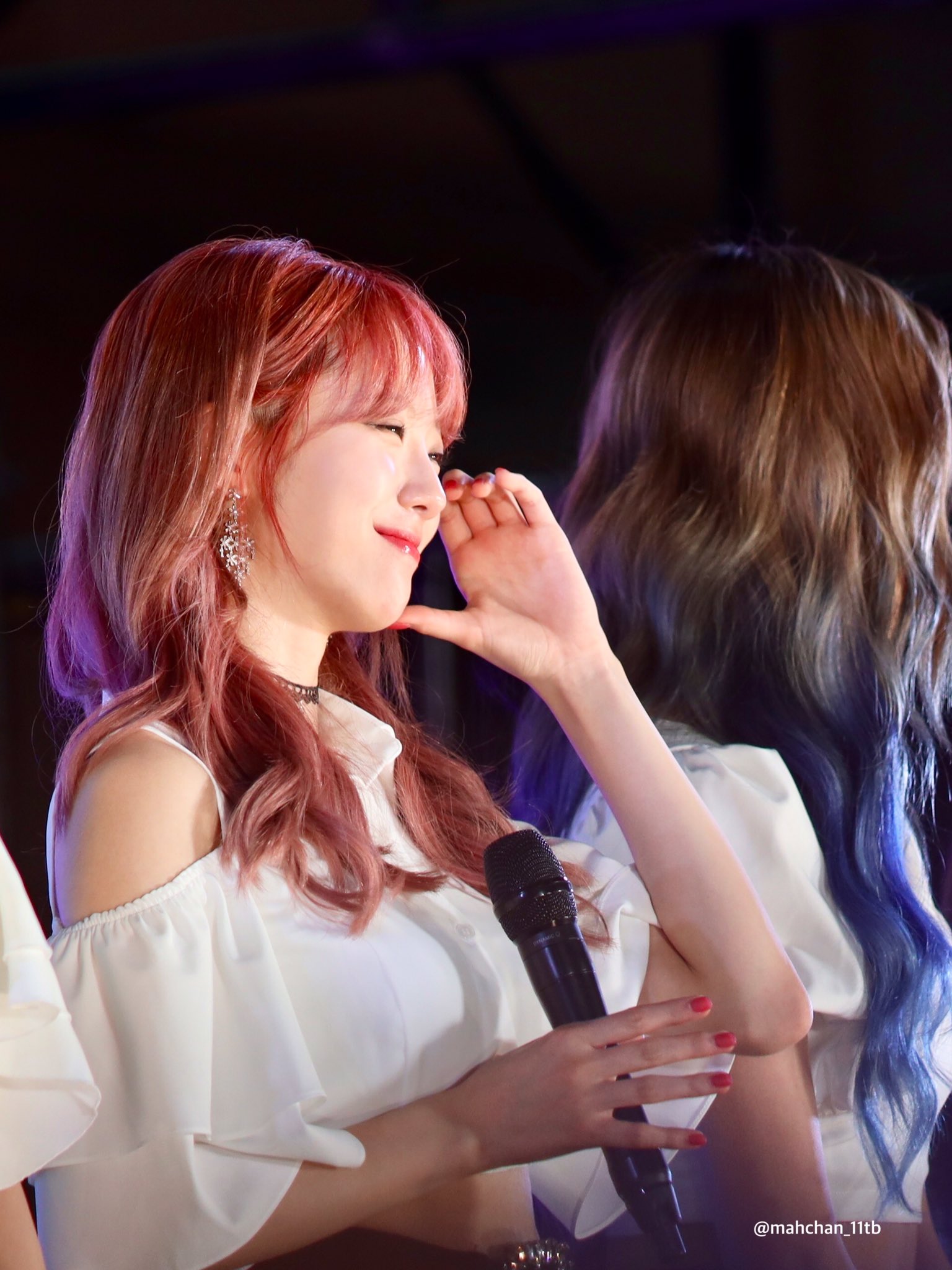 Smiley Luda | Scrolller