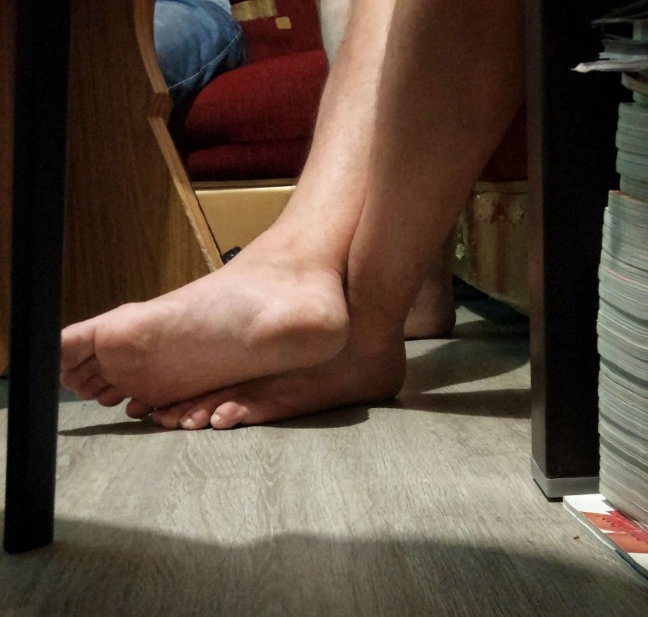 Sneaky pic od my friend's feets | Scrolller