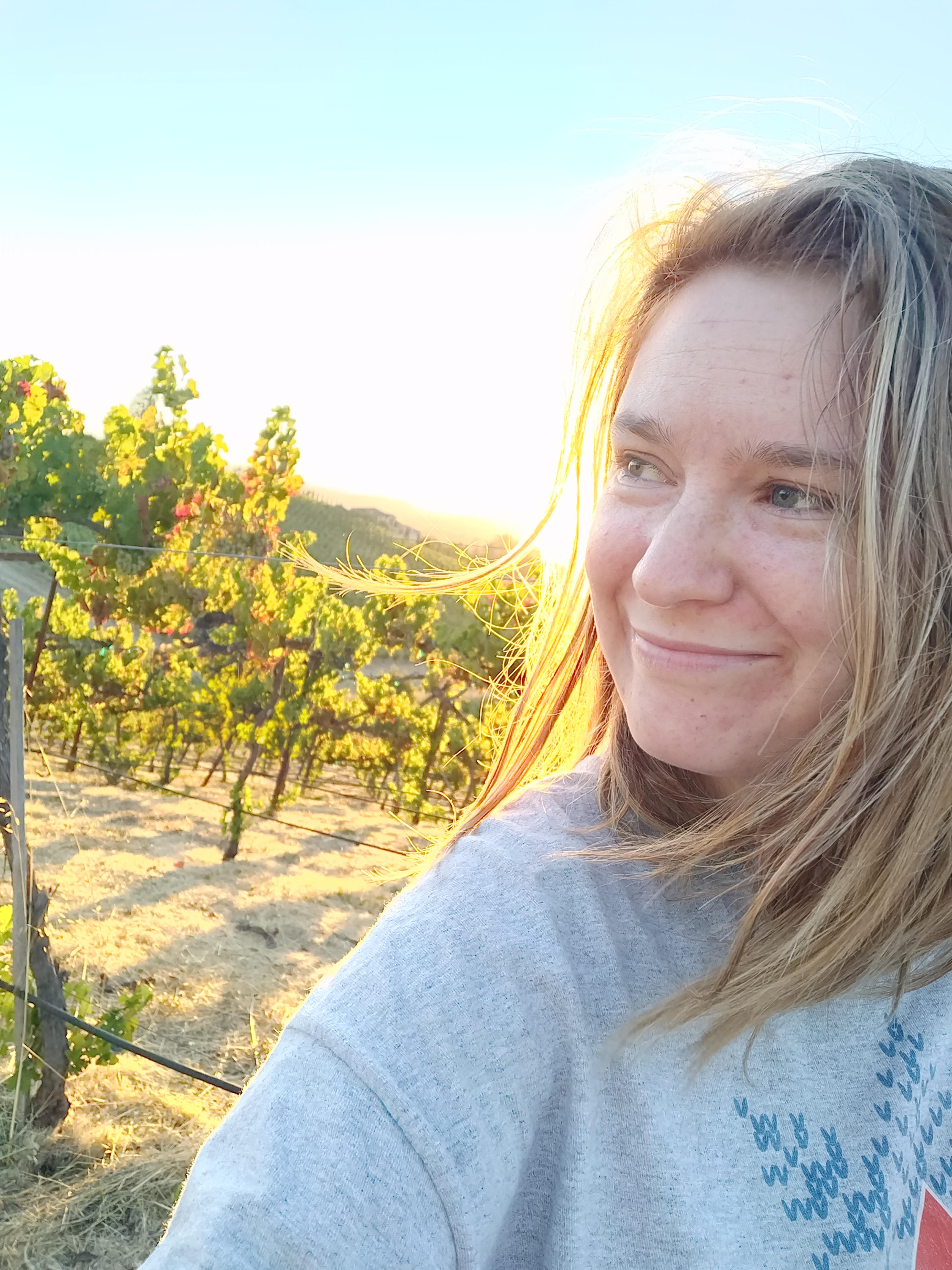 Sneaky vineyard Pic [28] | Scrolller