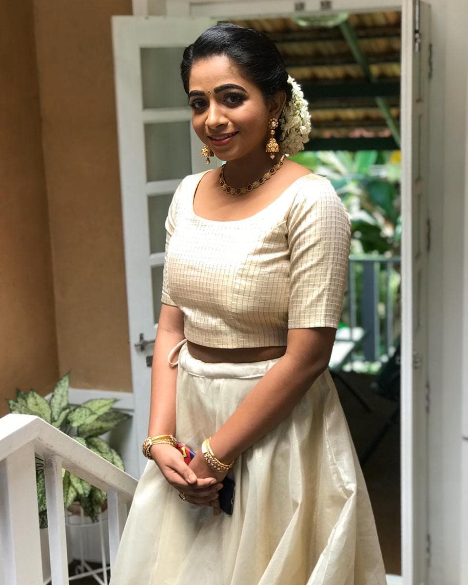 Sneha Scrolller