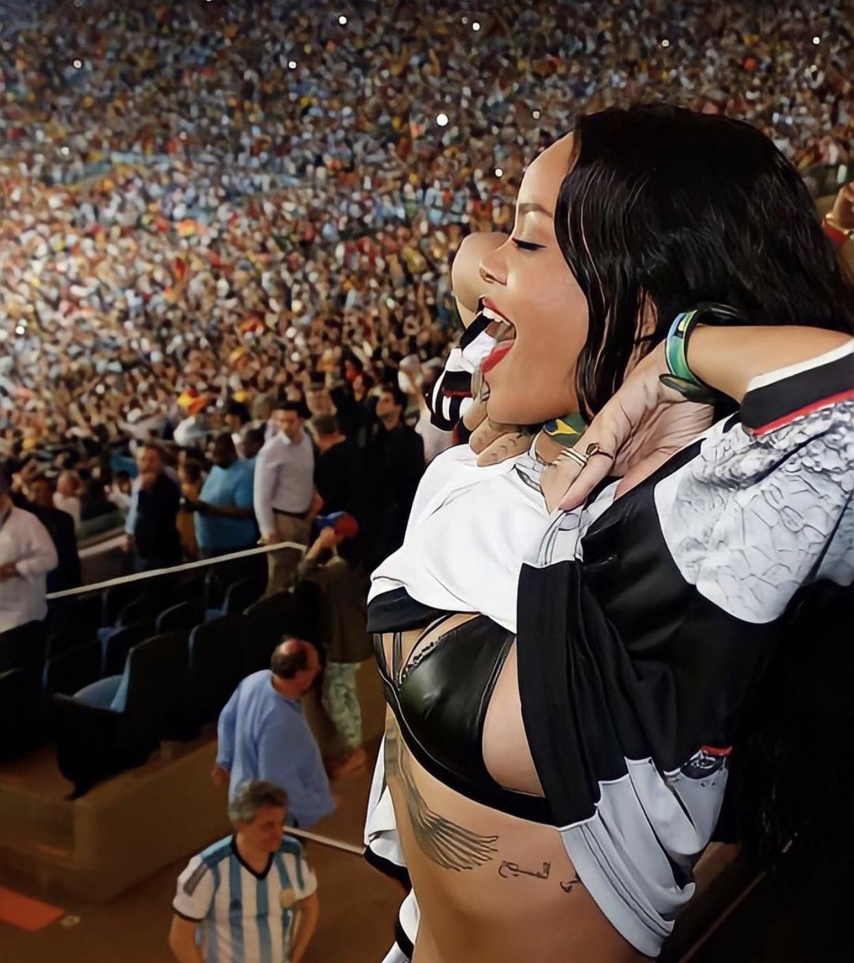 so damn hot | Scrolller