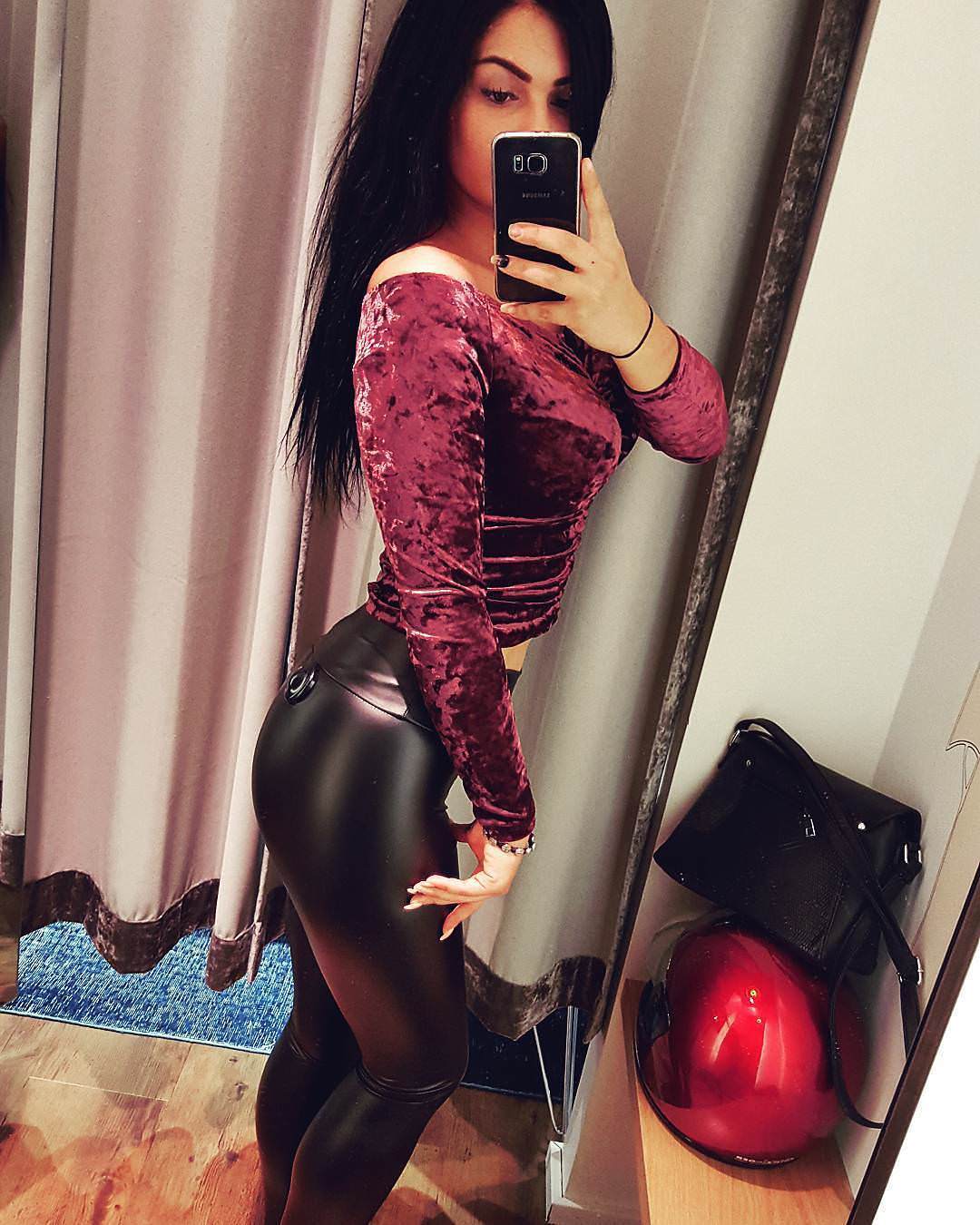 So Hot in Those | Scrolller