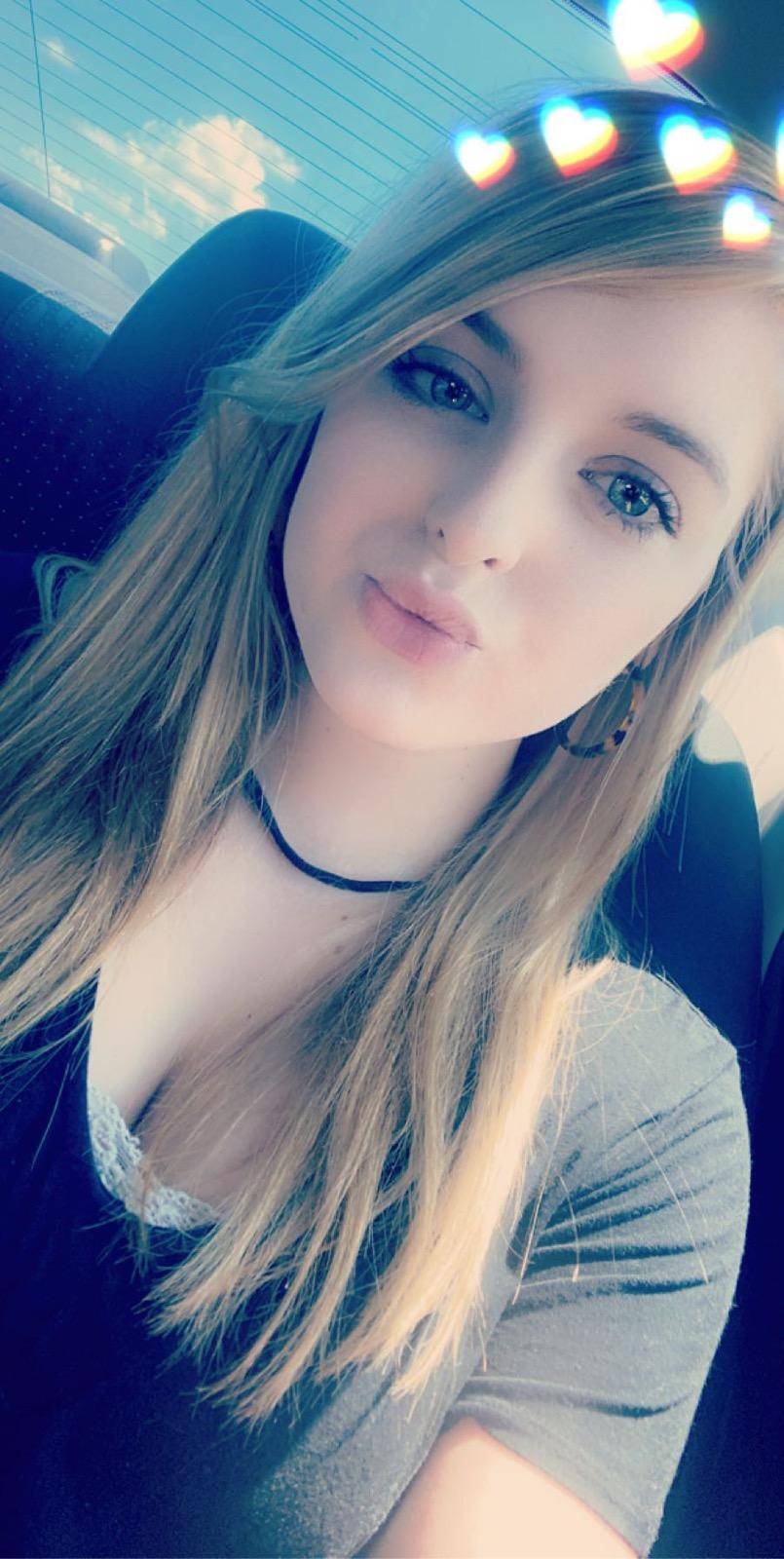 So I dont really do this but if anyone on here would like to see alot more of me send me a ...