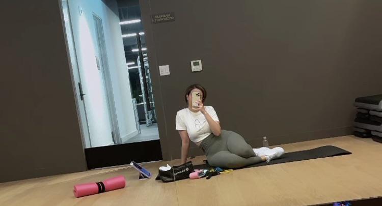 So thicc deam | Scrolller