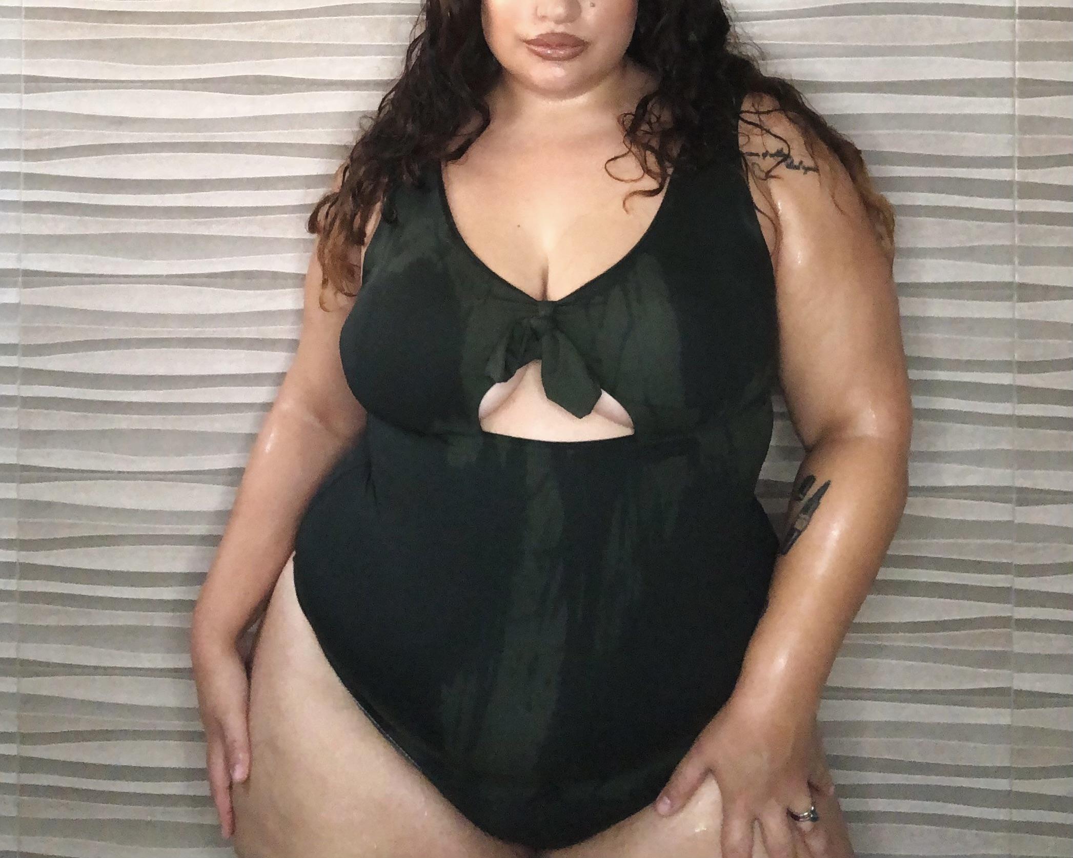 soaking wet 💧 🌊 | Scrolller