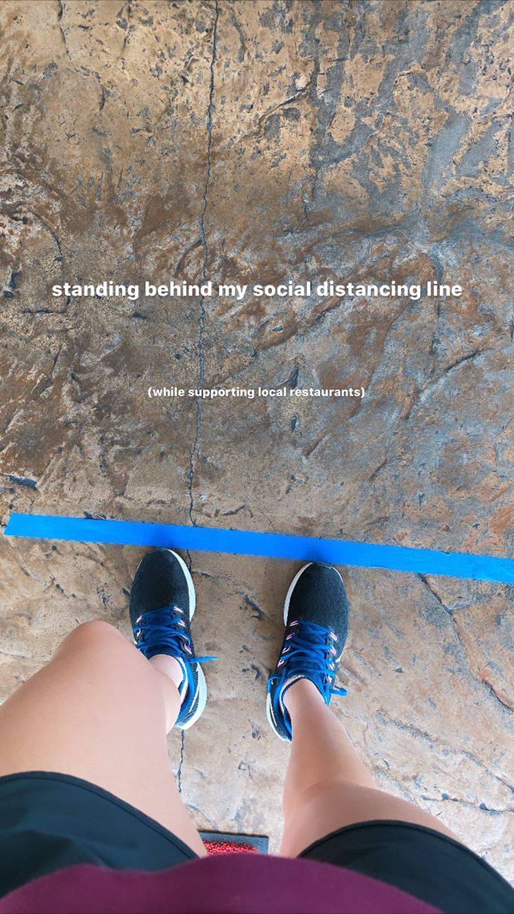 Social distancing | Scrolller