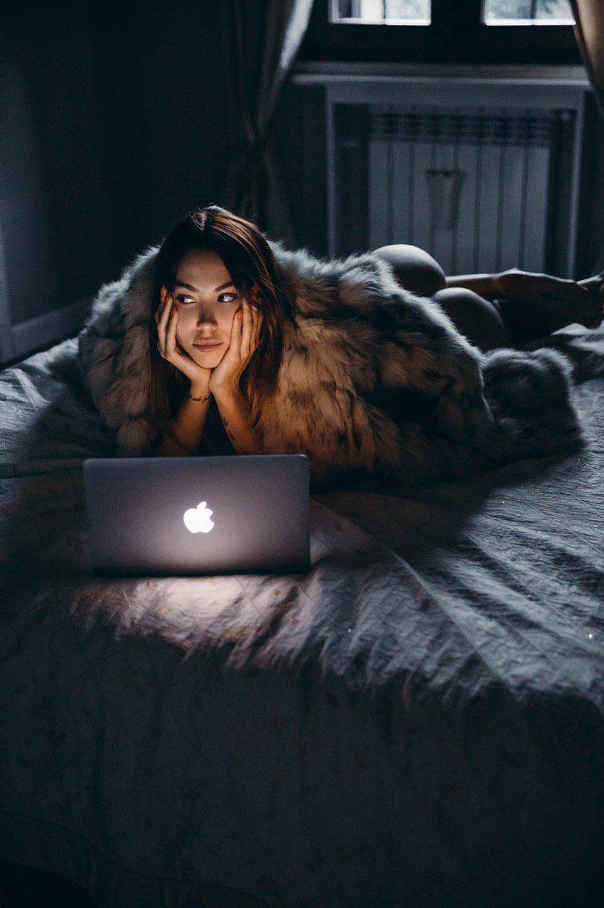 Social Distancing | Scrolller