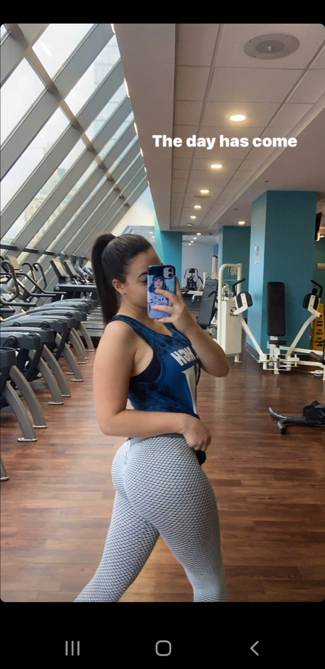 Sofia Gomez | Scrolller