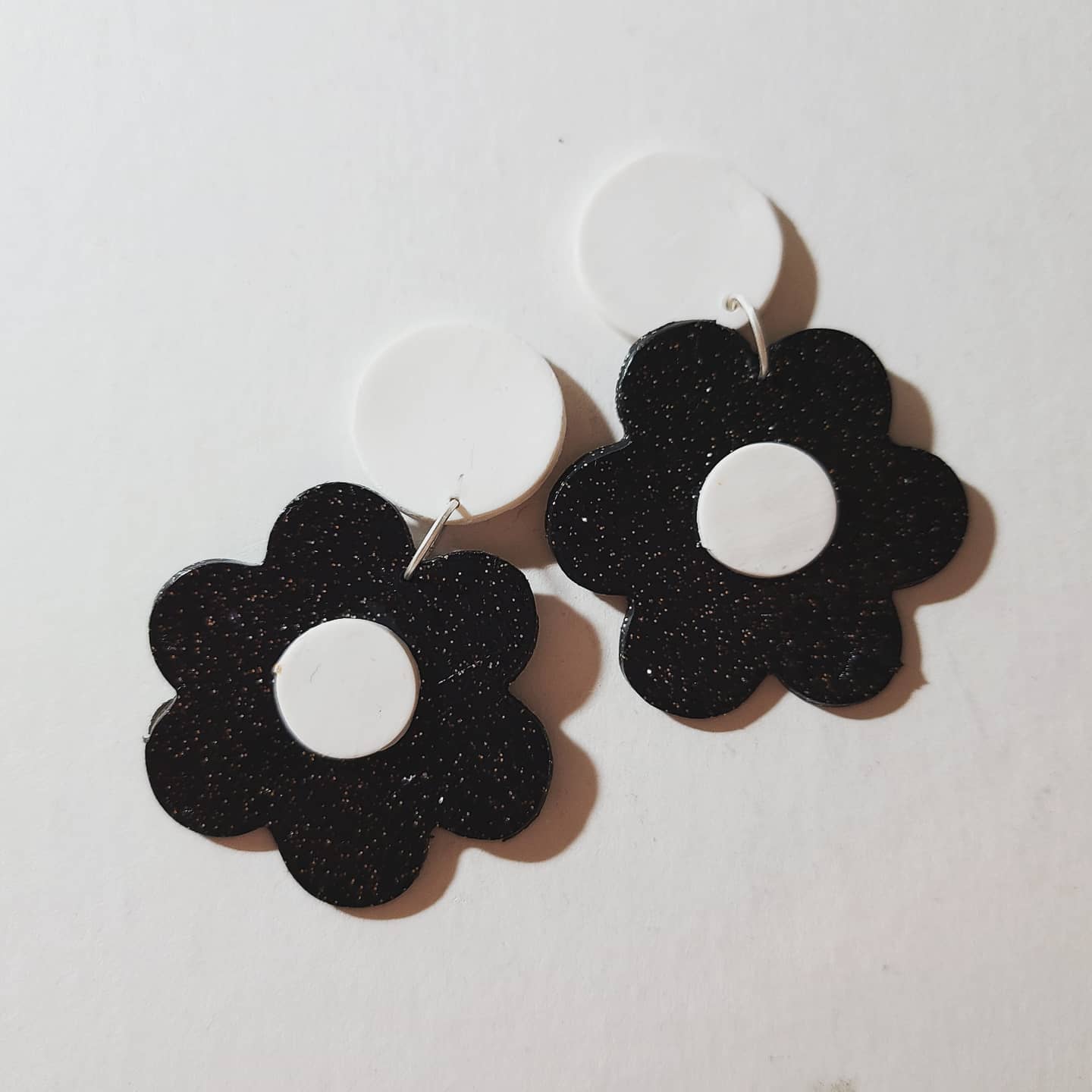 some 60s inspired earrings I made! | Scrolller