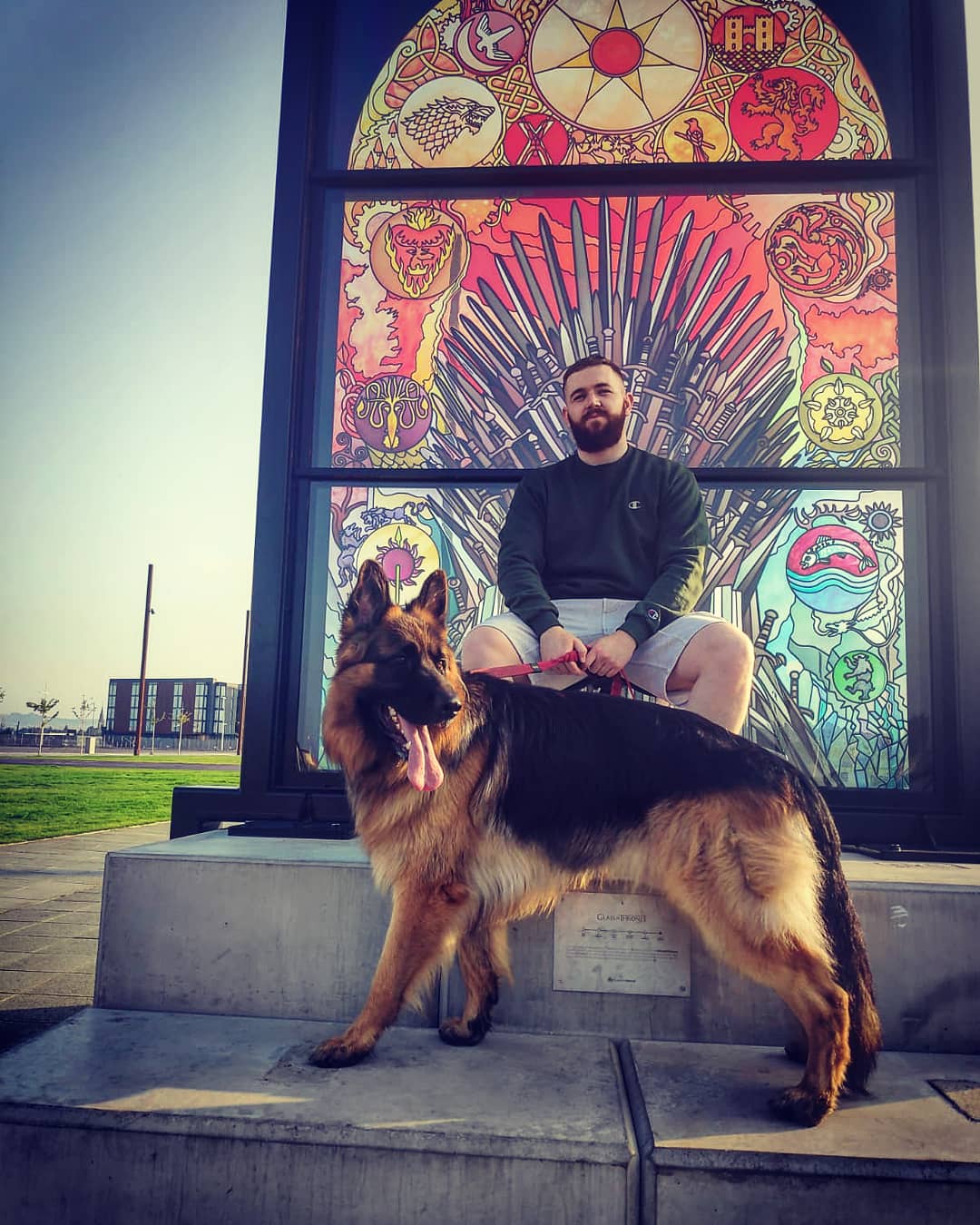 Some father son bonding yesterday ft. The Iron Throne | Scrolller