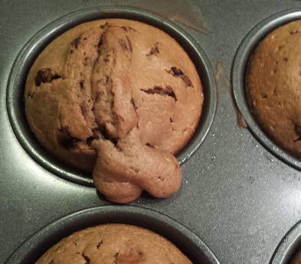 Some muffins? | Scrolller