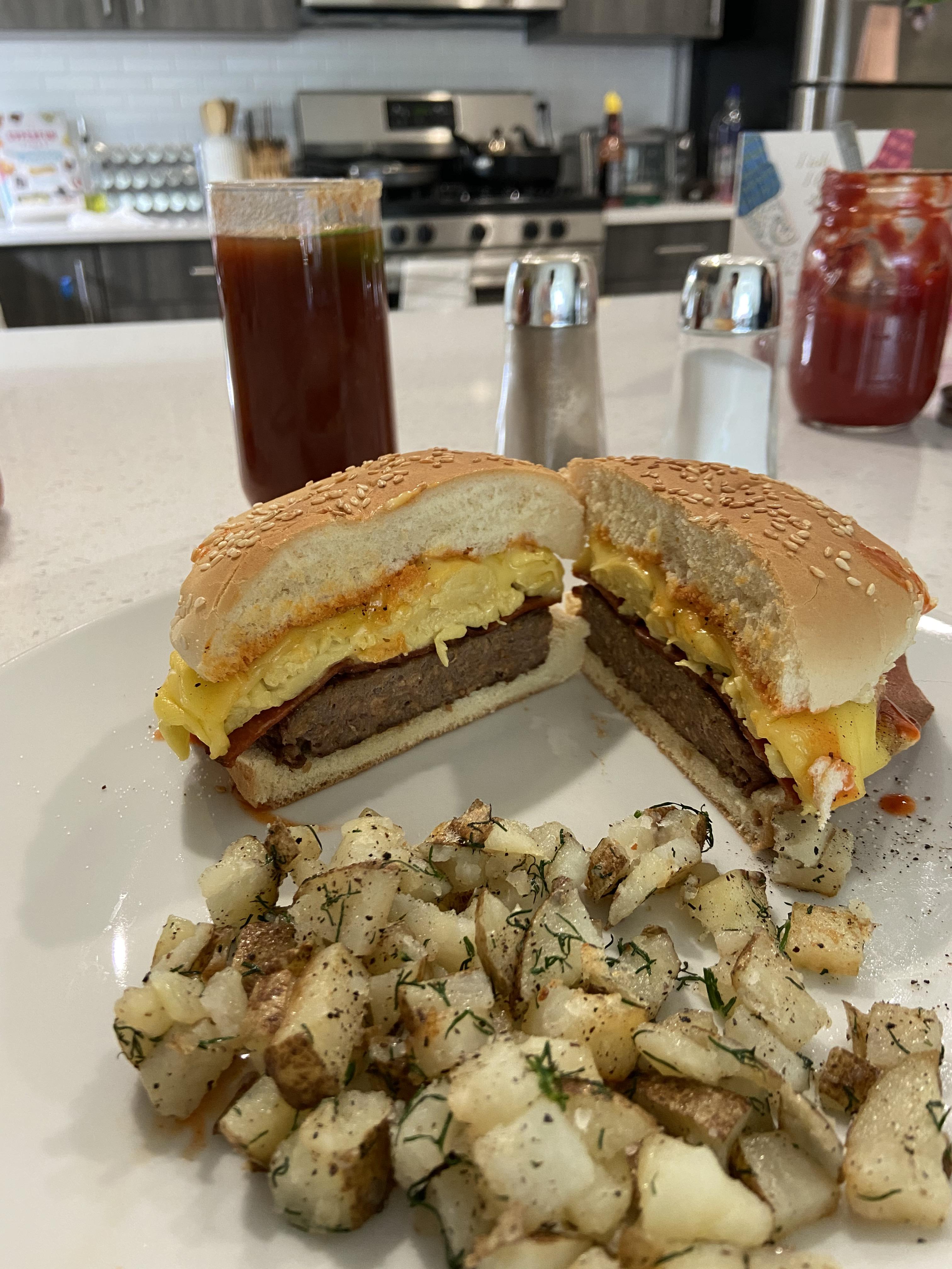Some vegan brunch burger deliciousness | Scrolller