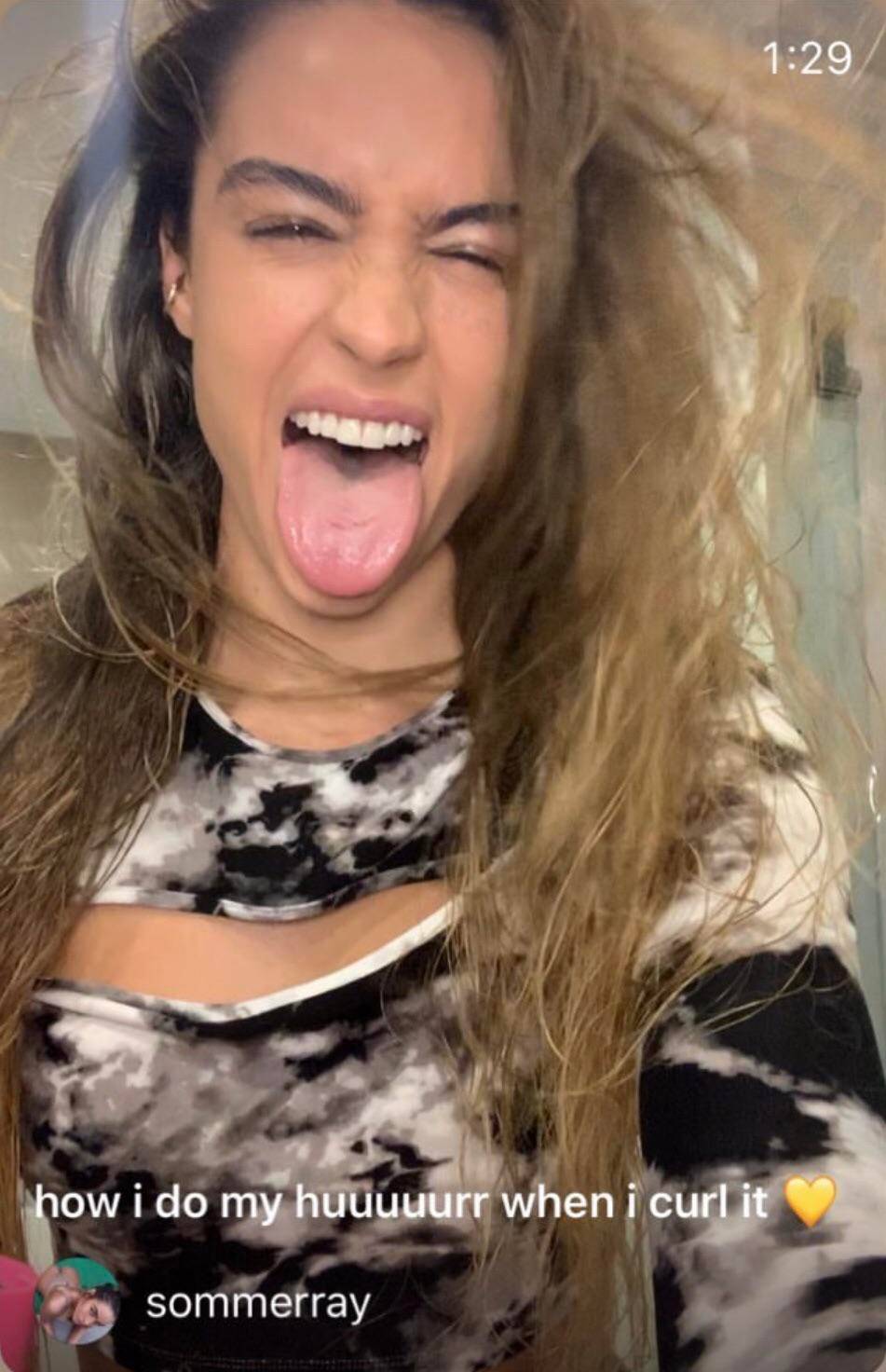 Sommer Ray | Scrolller