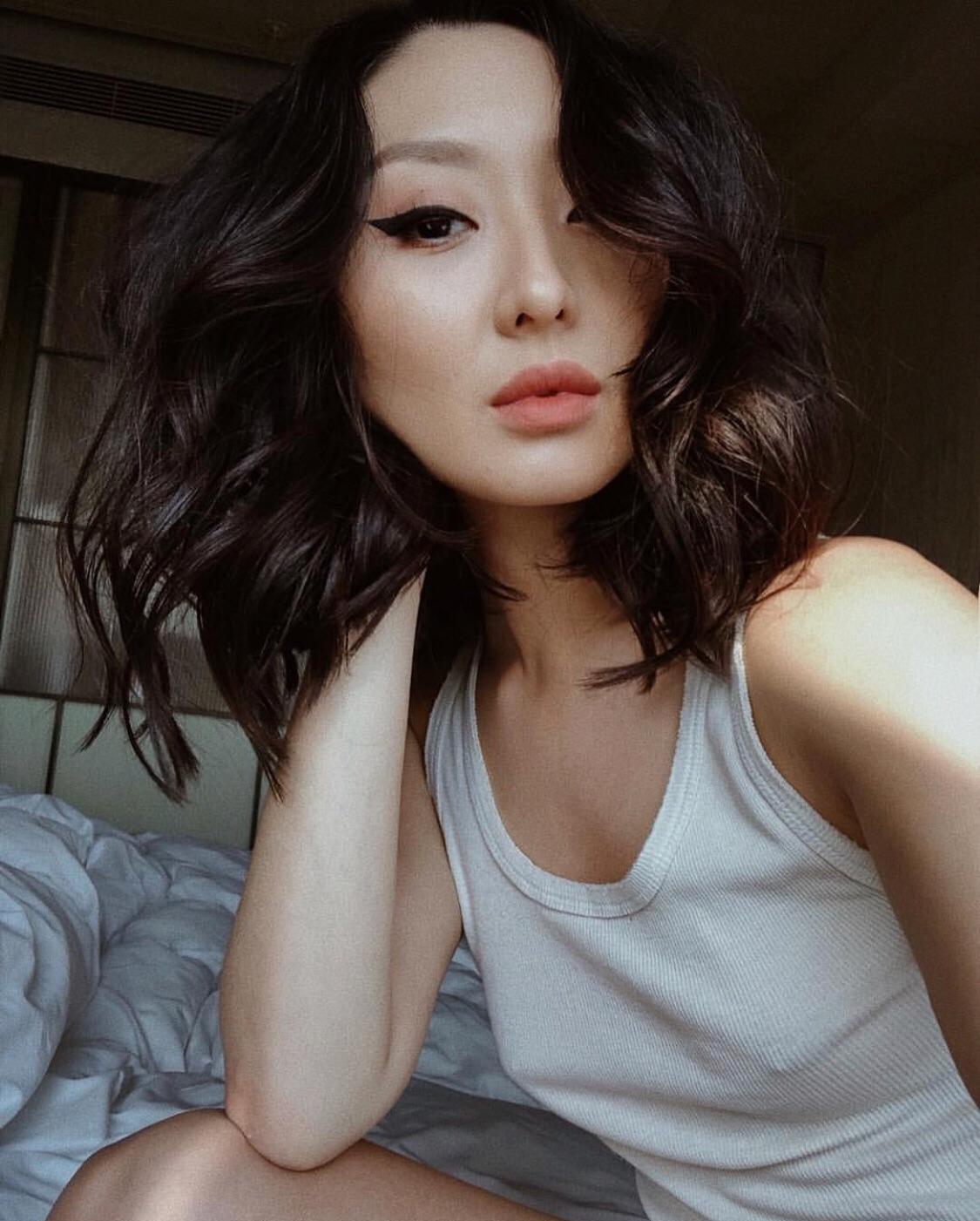 Sophia Chang | Scrolller