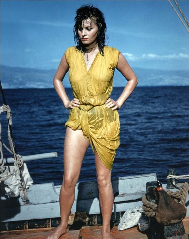 Sophia Loren | Scrolller