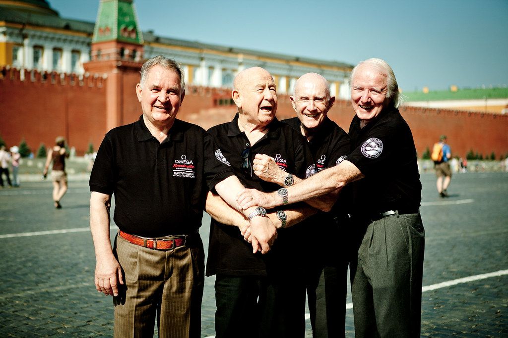 Soyuz-Apollo crew | Scrolller