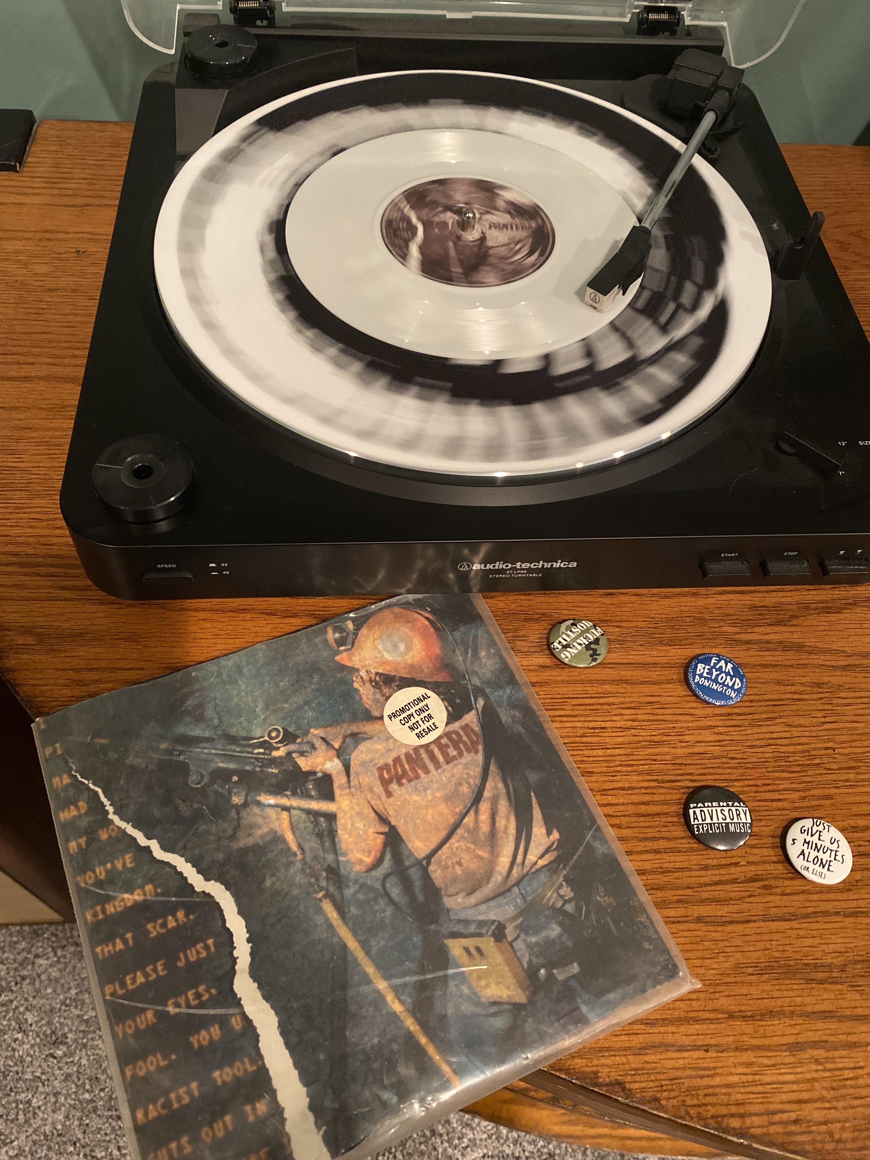 Spinning some pantera | Scrolller