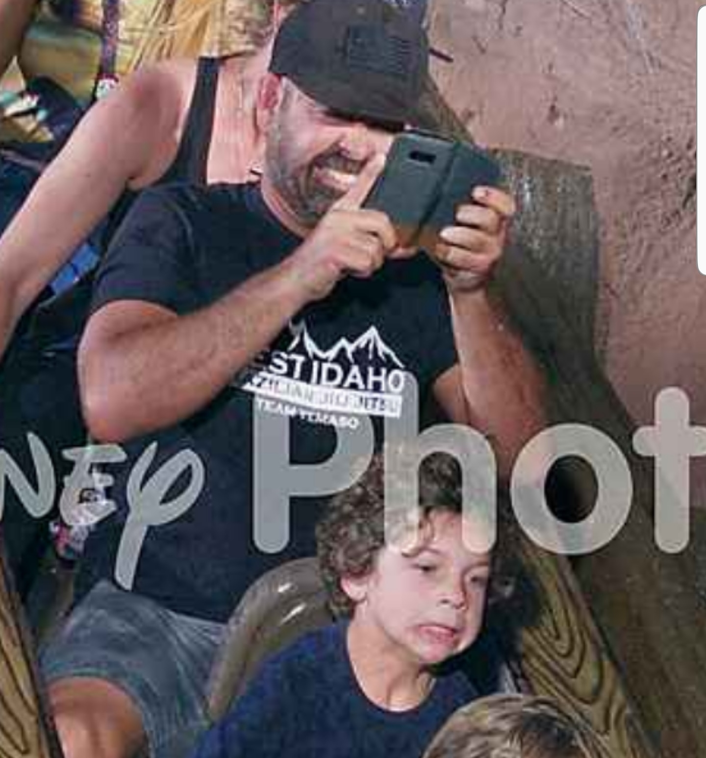 Splash mountain | Scrolller