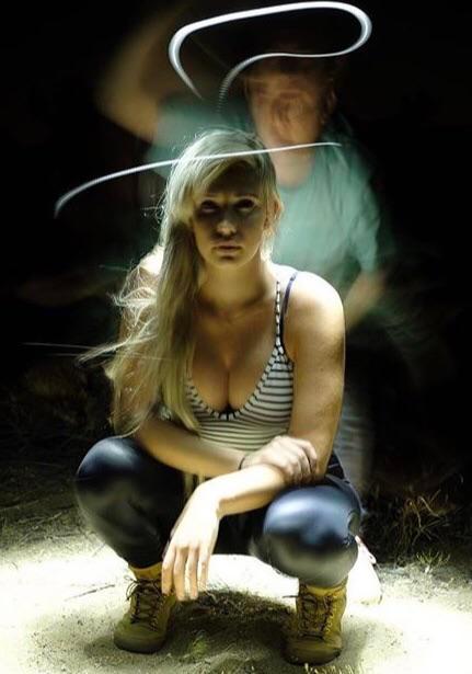 Spotlight on dem titties | Scrolller