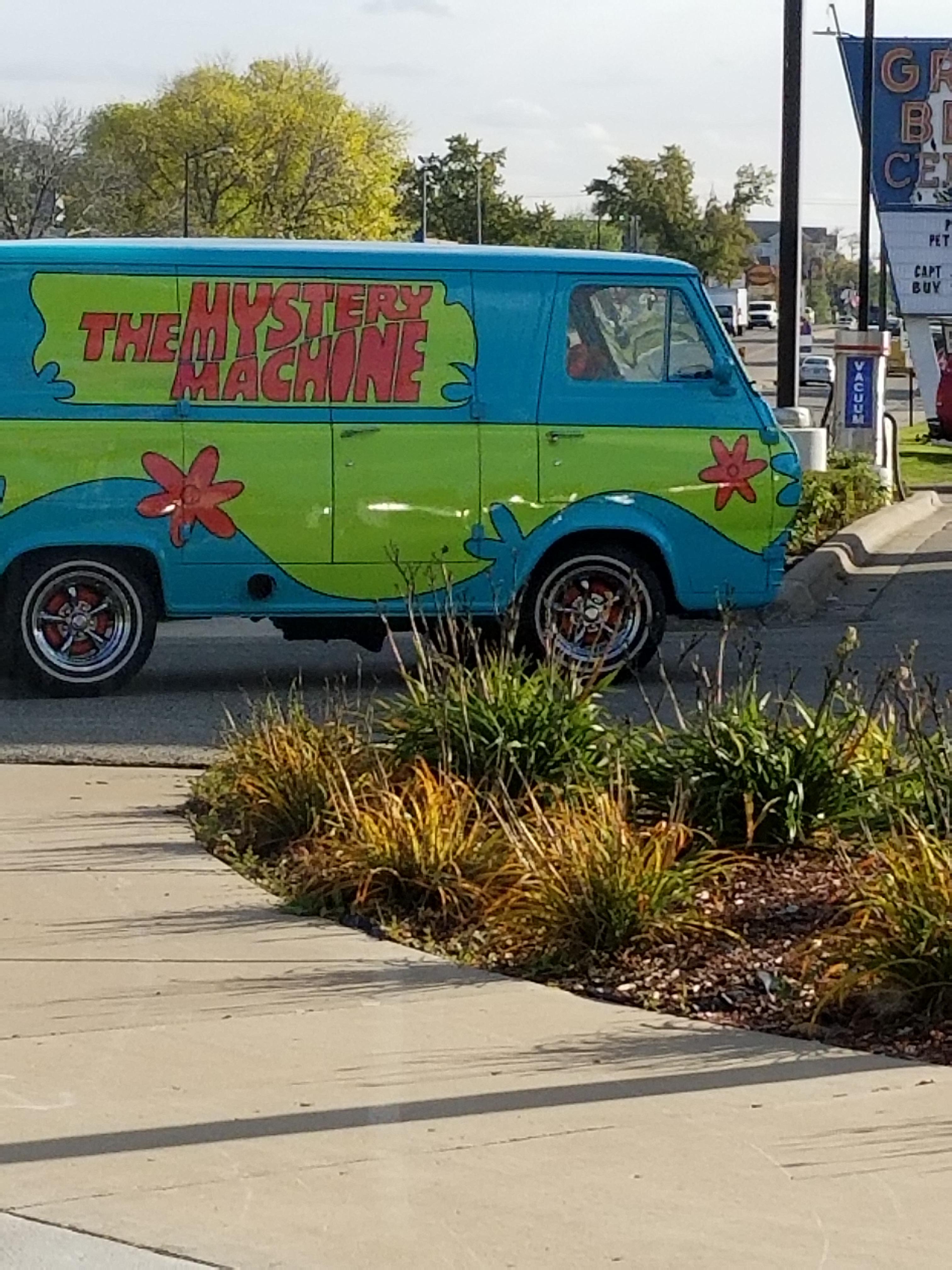 Spotted the mystery machine today | Scrolller
