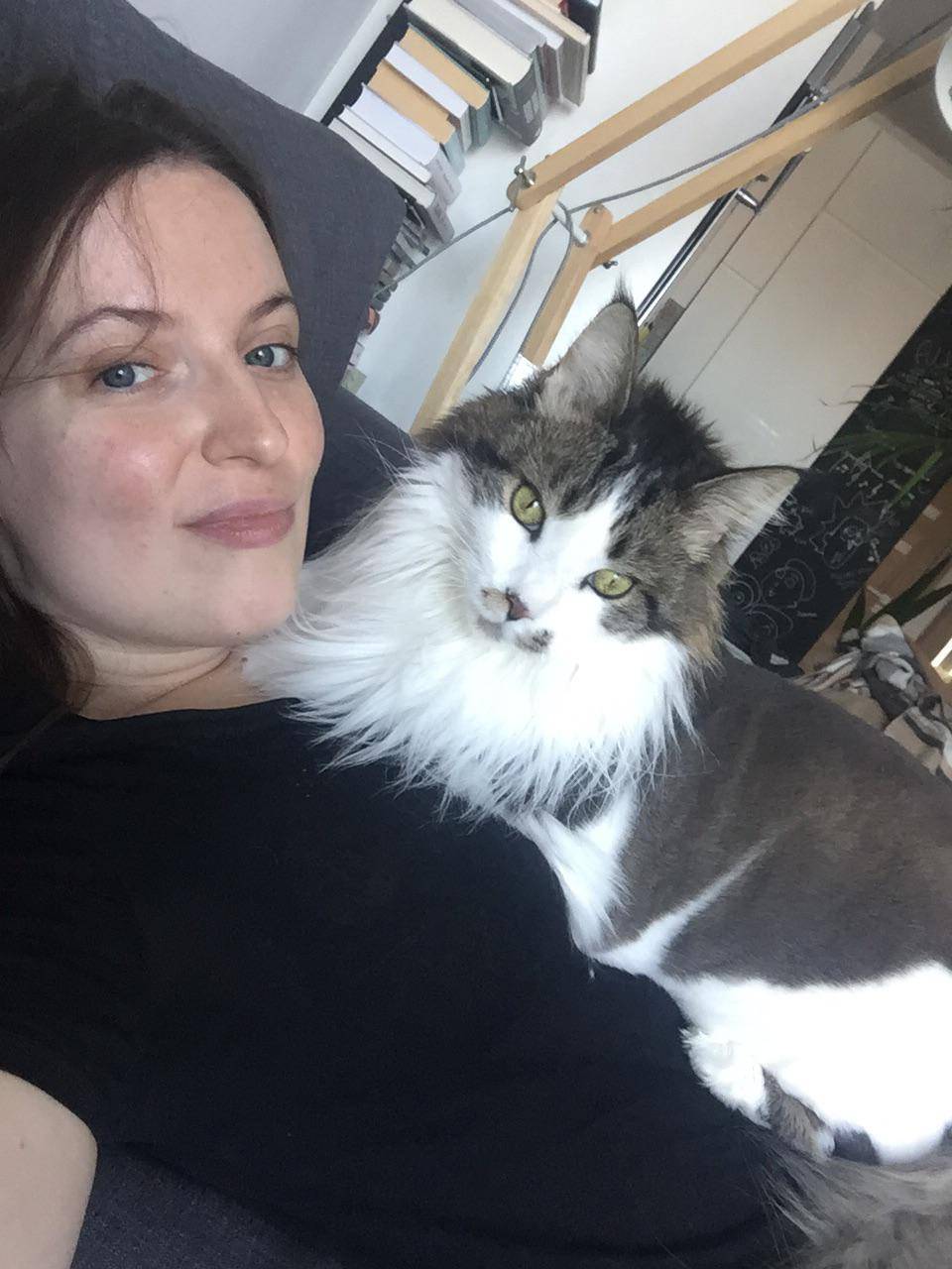 Squashed by a huge pussy | Scrolller