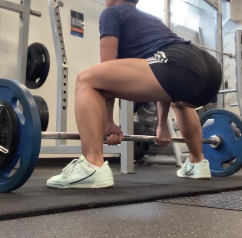 squat squat squat | Scrolller