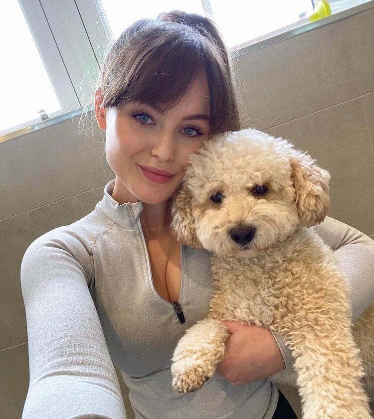 Squeeze them | Scrolller