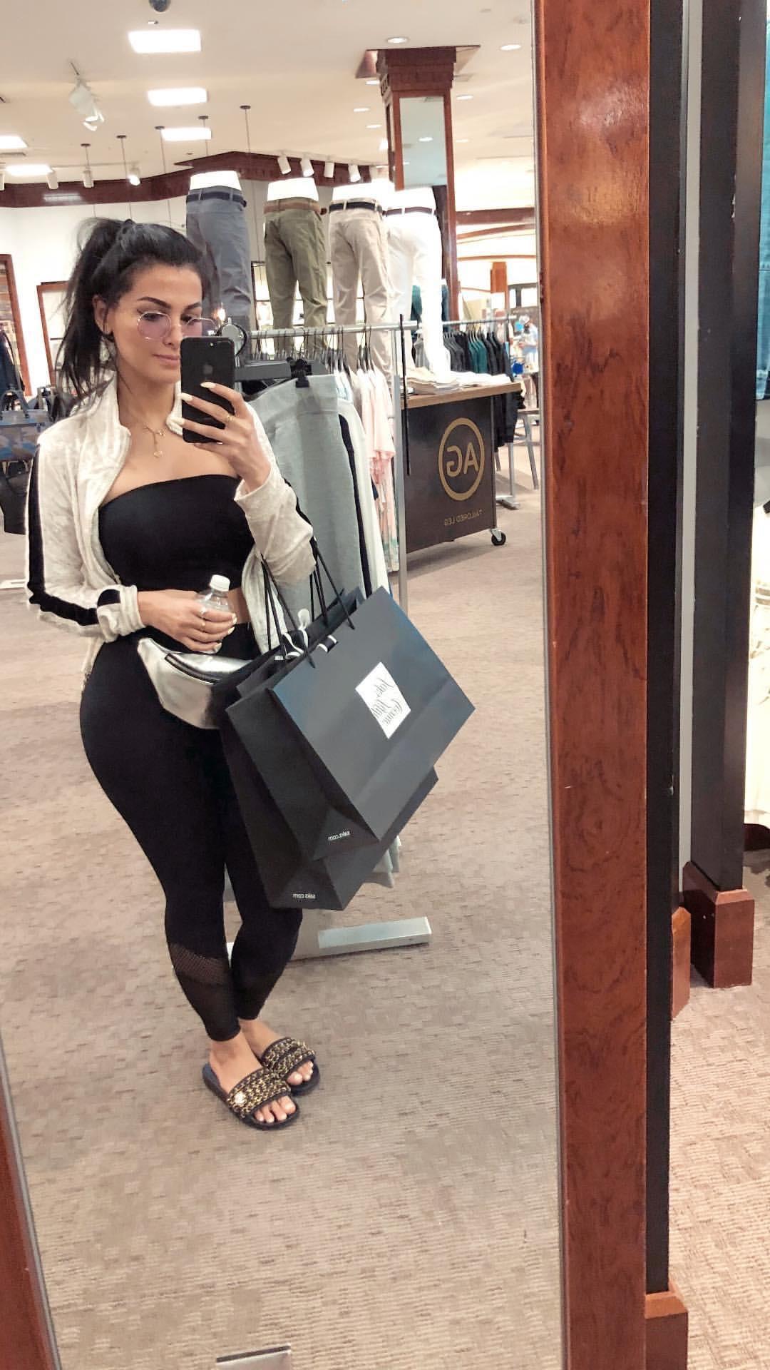 sssniperwolf | Scrolller