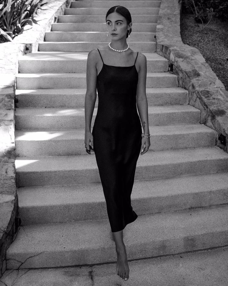 Staircase | Scrolller