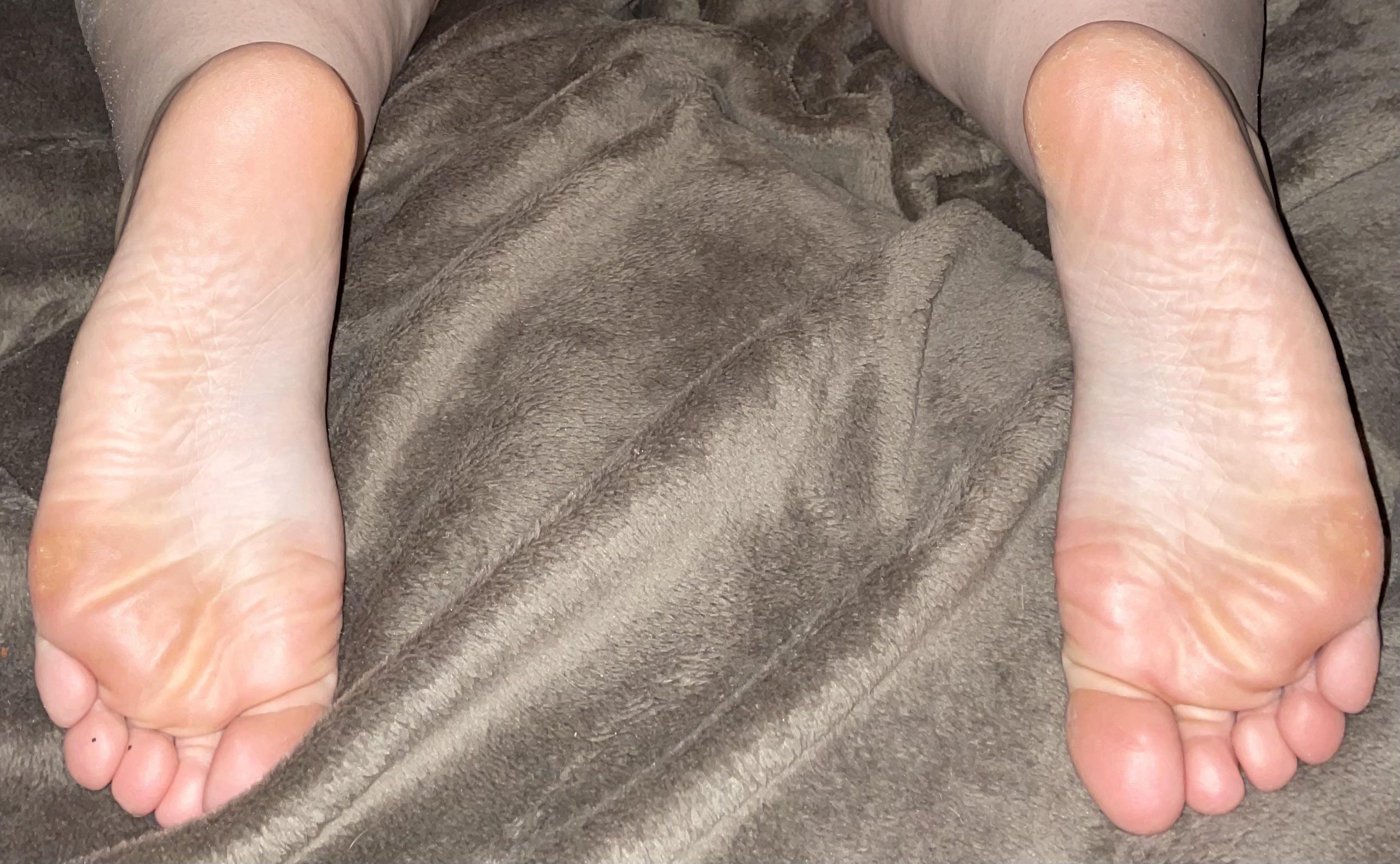 Start At The Toes Scrolller
