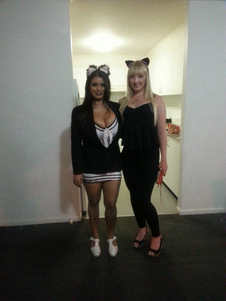 Stealing all the attention | Scrolller