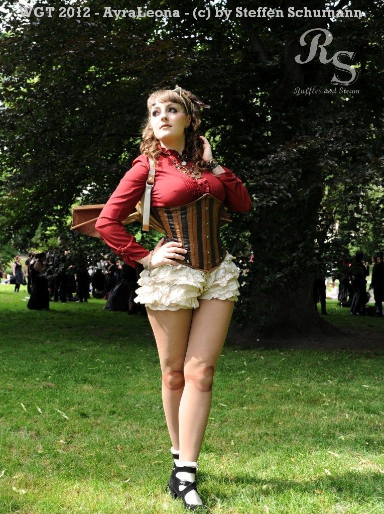 Steampunk Doll | Scrolller