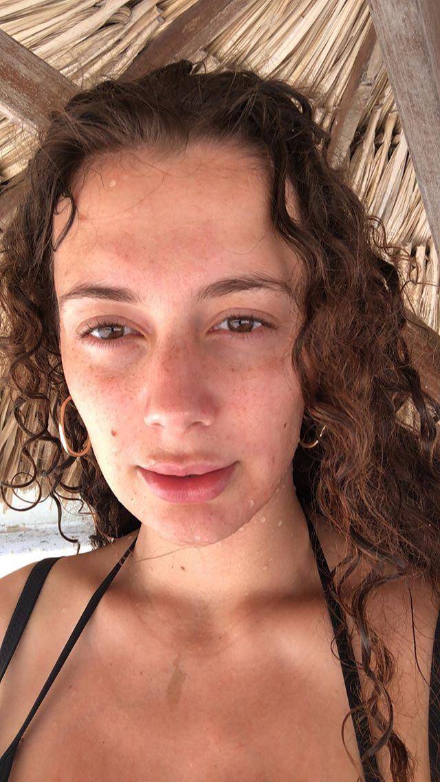 Still wet | Scrolller