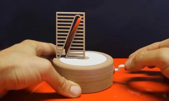 Curved Pole, Straight Hole | Scrolller