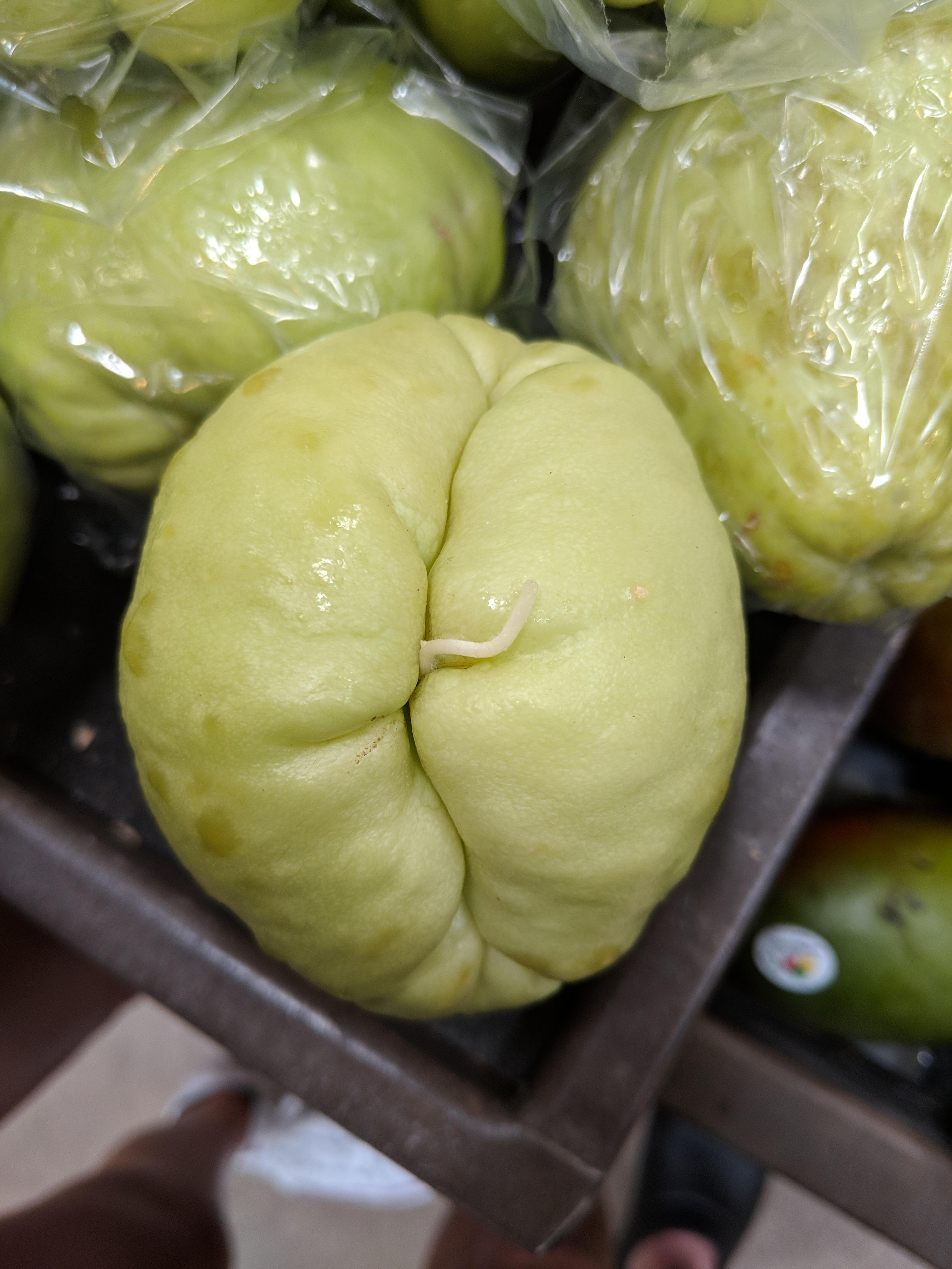 Strange fruit | Scrolller