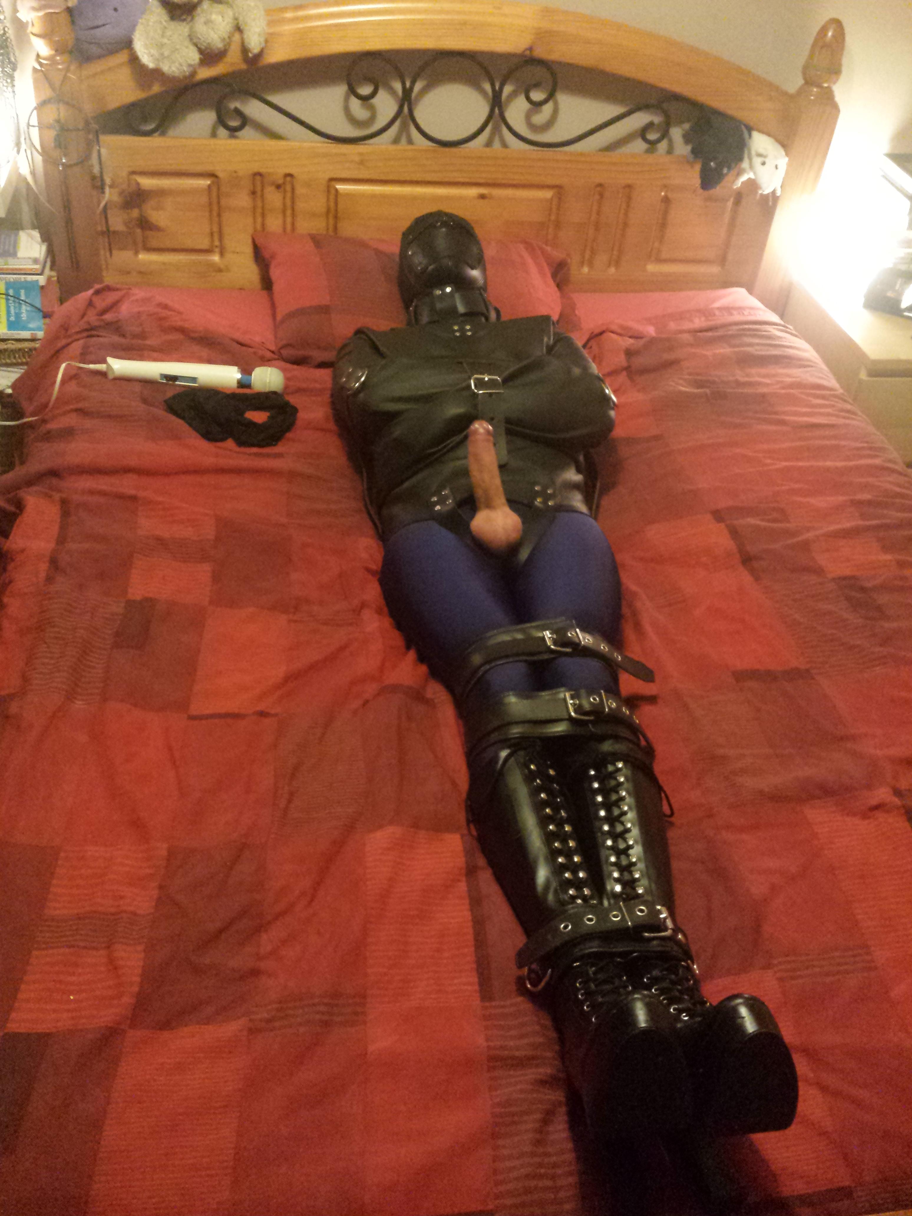 Strapped in and ready for lift-off | Scrolller