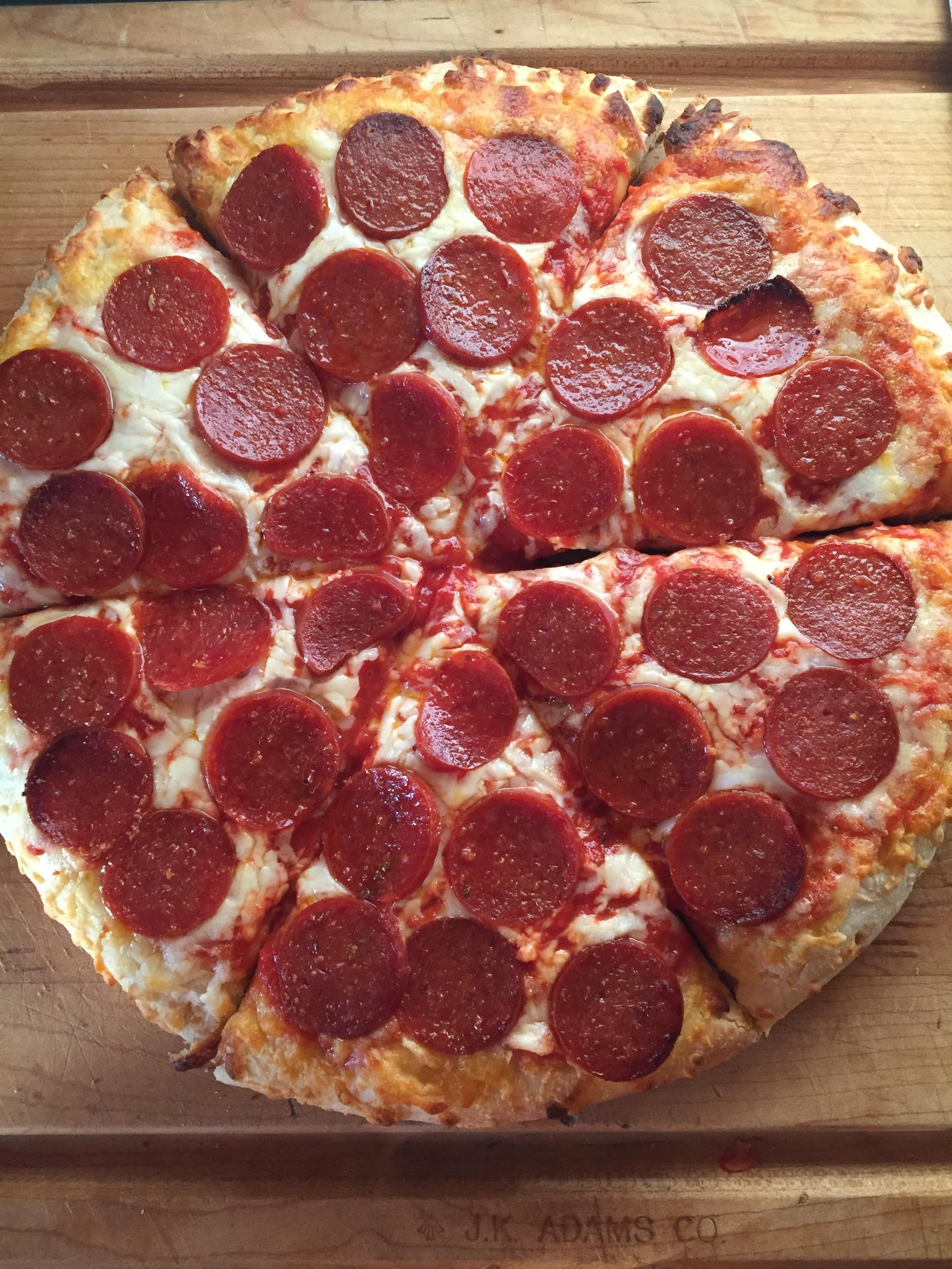 Strategically placed pepperoni | Scrolller