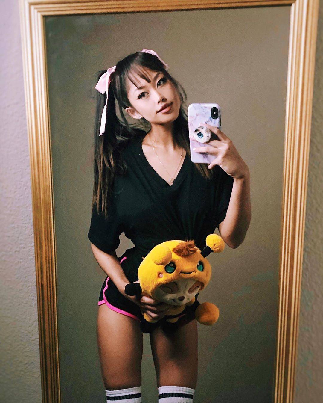 Streamer | Scrolller