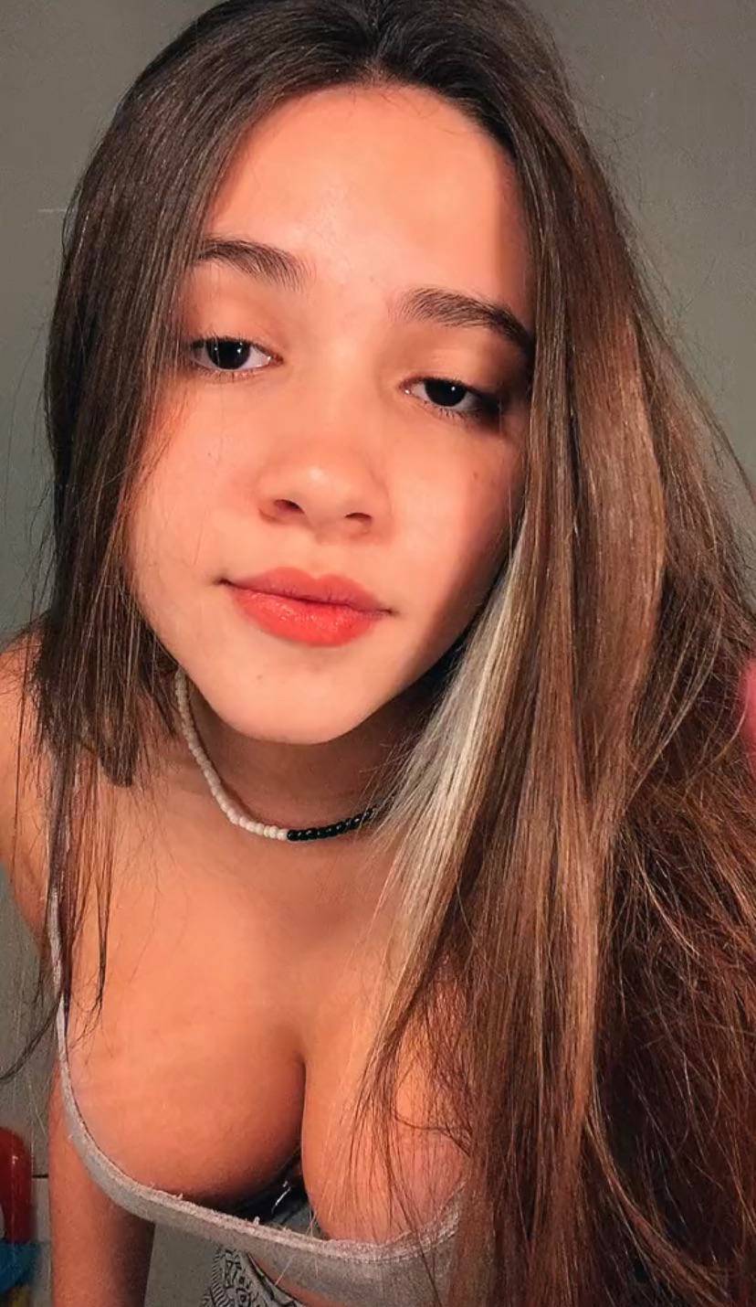 Stress :( | Scrolller