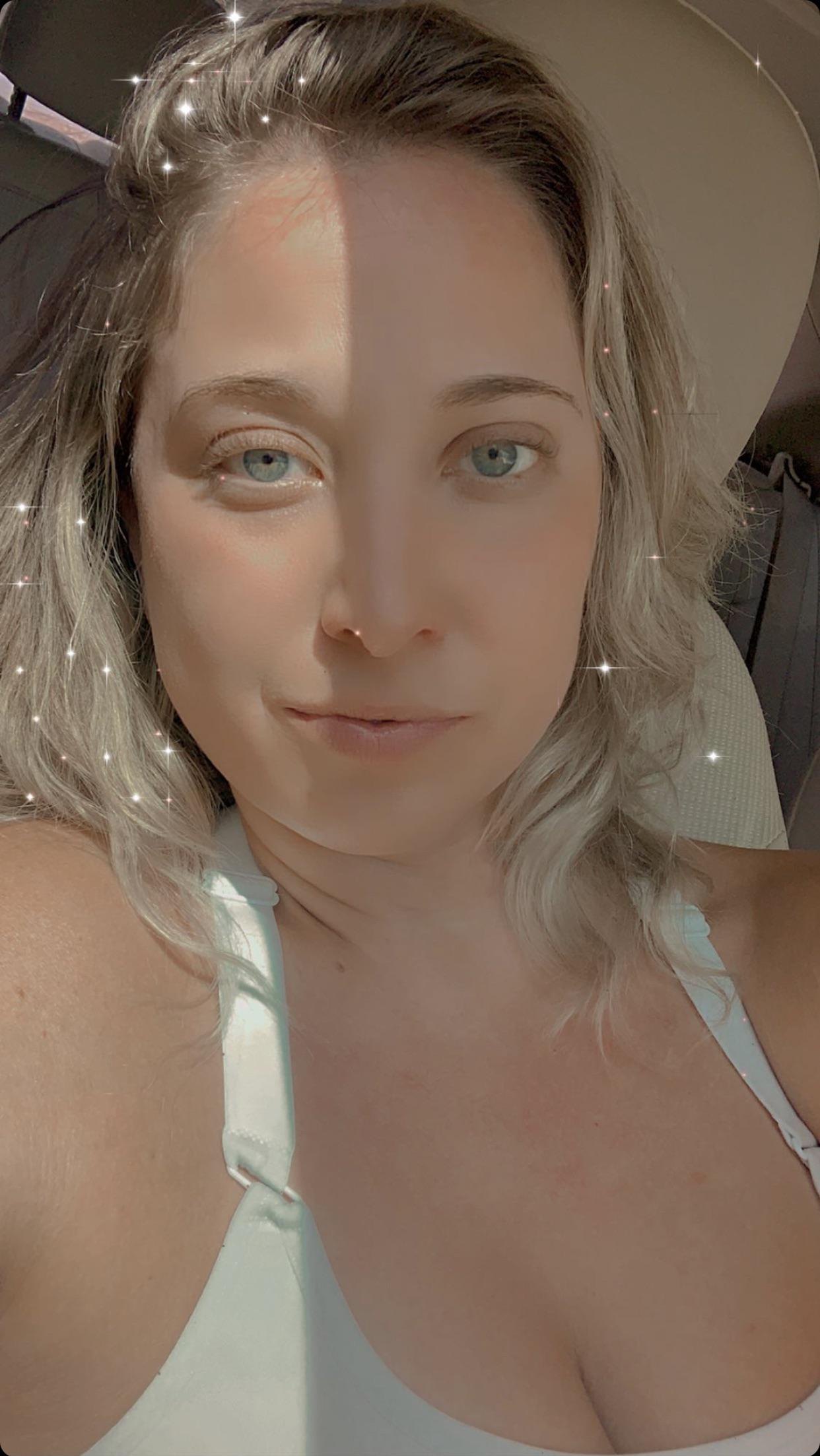 Stunning | Scrolller