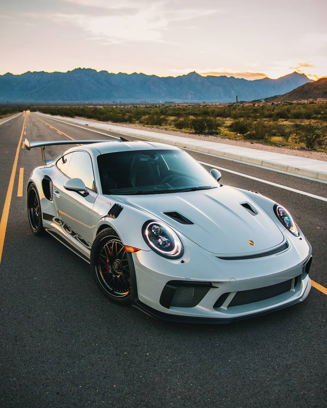 Stunning GT3 RS | Scrolller