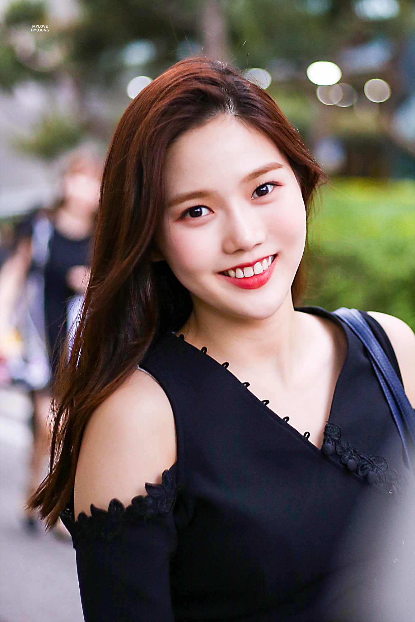 Stylish Leader | Scrolller