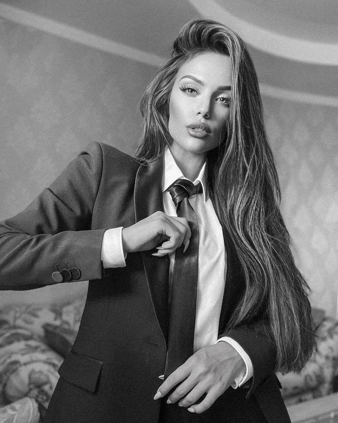 Suit & Tie | Scrolller