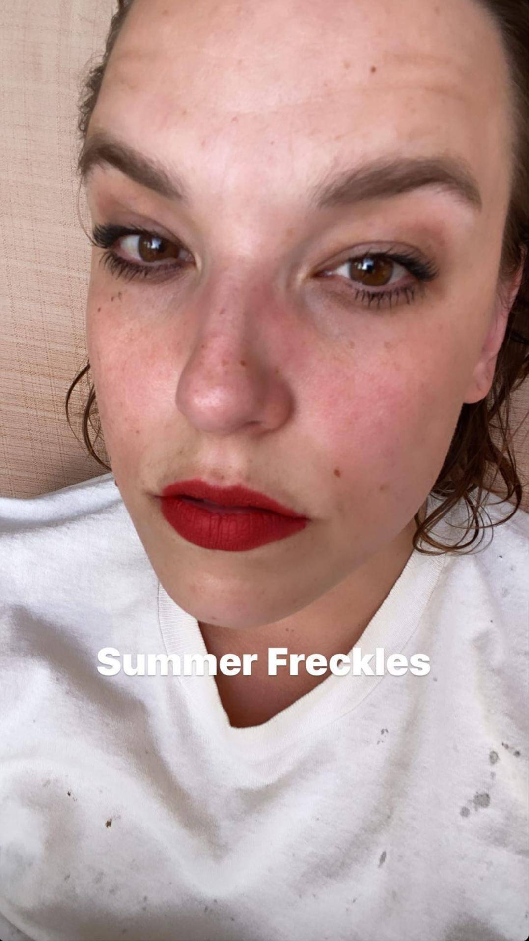 Summer Freckles Scrolller