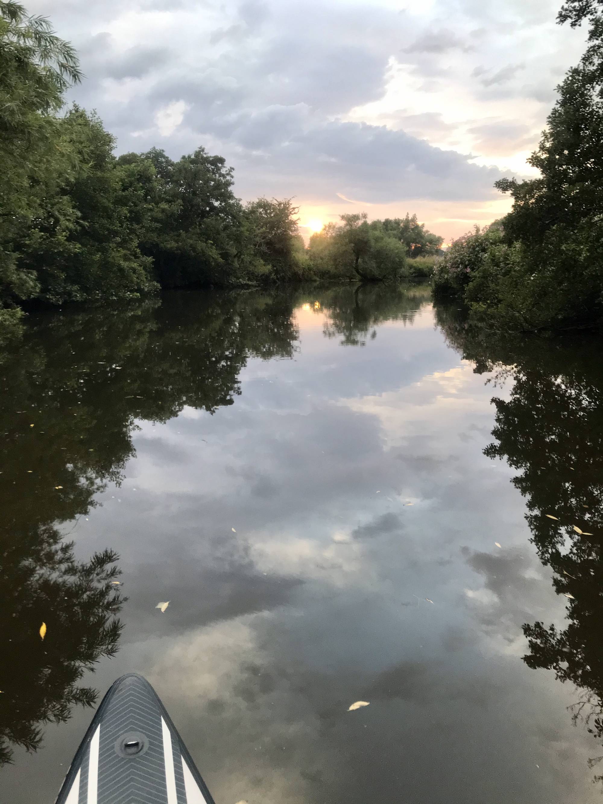 Sun setting | Scrolller