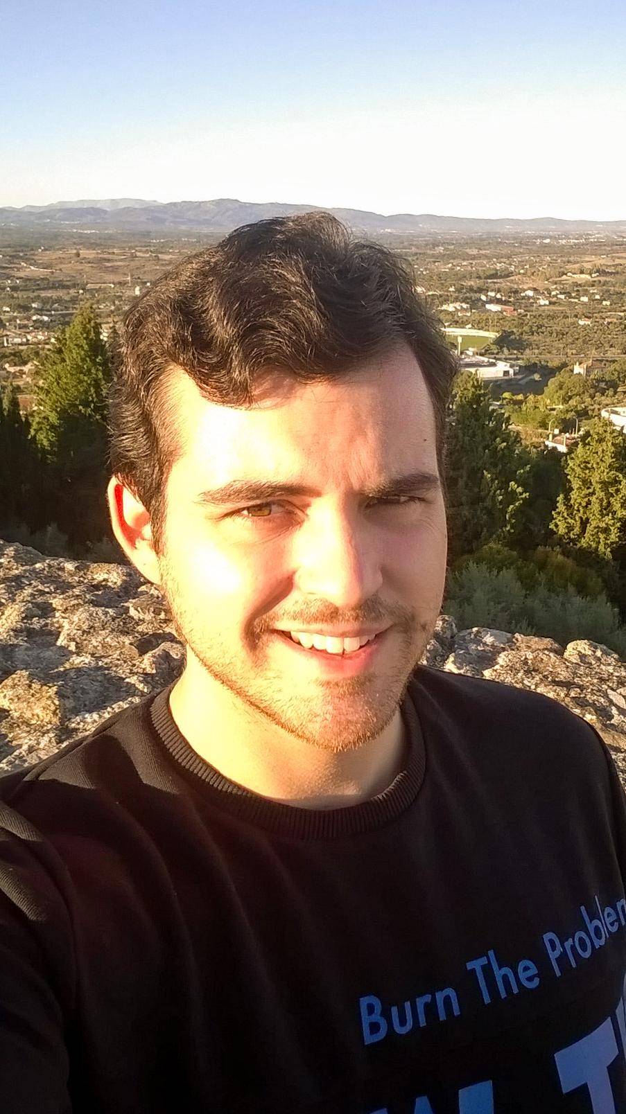 Sunny day | Scrolller