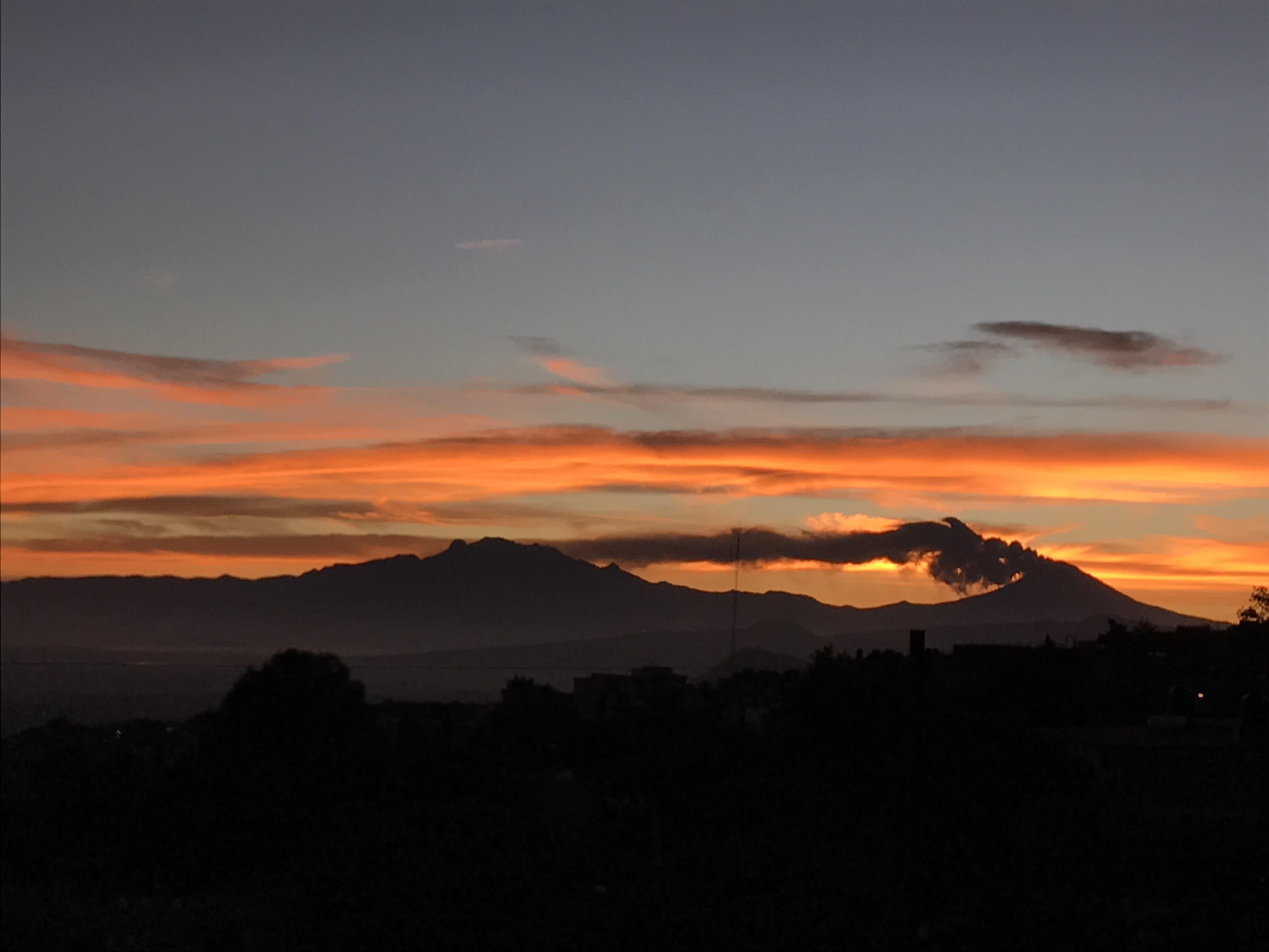 Sunrise in Mexico City, 2016. | Scrolller